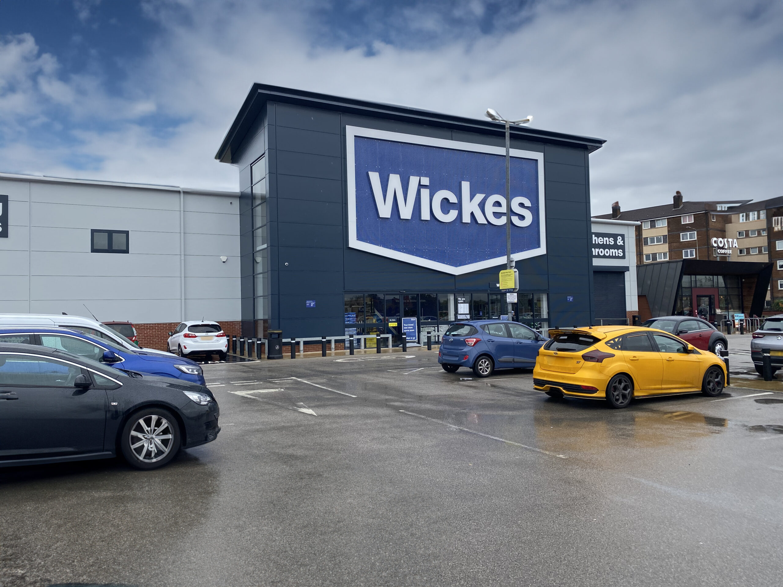 Wickes Fit-Out - Bolton - The Hurst Group - Interior Fit Out